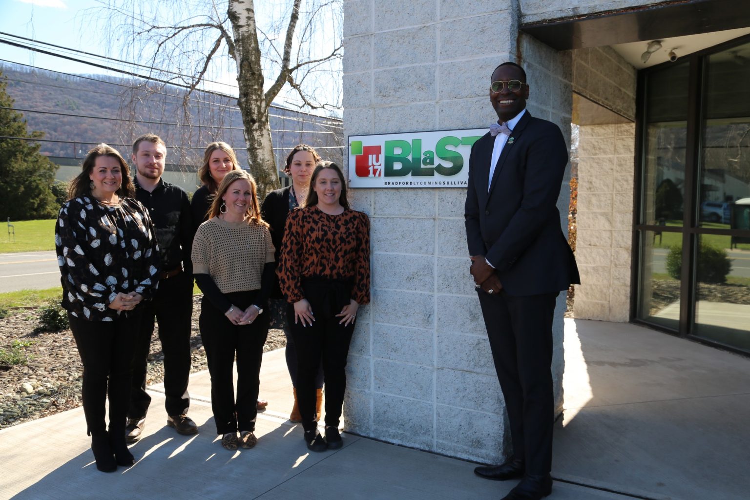 Secretary of Education Dr. Khalid Mumin Highlights Innovative Teacher ...